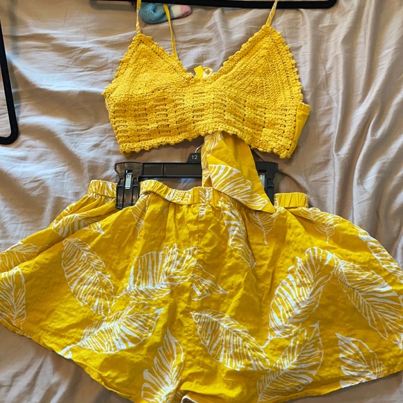 Tops | Tropical Yellow Two Piece Set | Poshmark